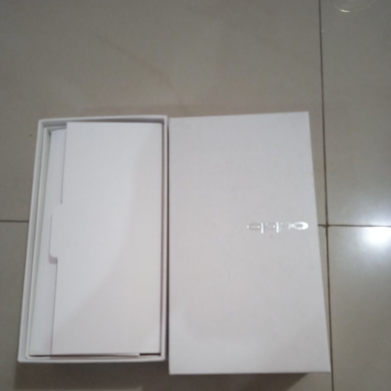 Jual dus box kosong Oppo vivo polos | Shopee Indonesia