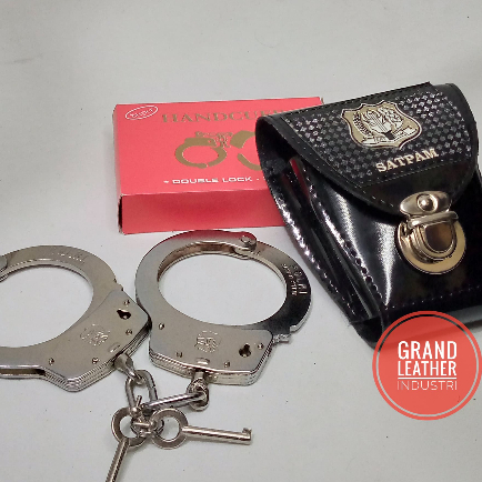 Jual SARUNG BORGOL LOGO SATPAM KULIT KILAP | Shopee Indonesia