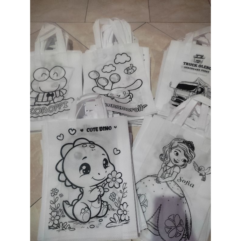 Jual tas lukis spunbond uk 30x40/100 pcs | Shopee Indonesia