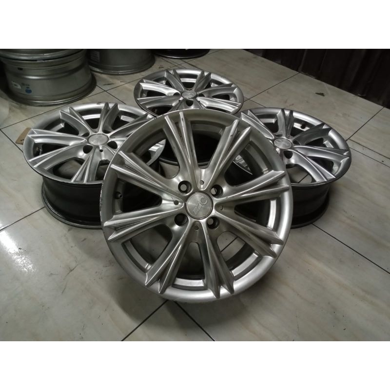 Jual velg racing amec r15 lebar 6,5 baut 4x100 et38 cocok buat brio,agya,sigra dll | Shopee ...