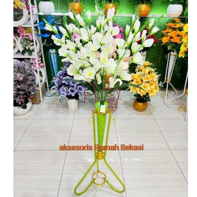 Jual HIASAN BUNGA SUDUT GLADIOL ARTIFICIAL 10 TANGKAI BUNGA DENGAN POT ...