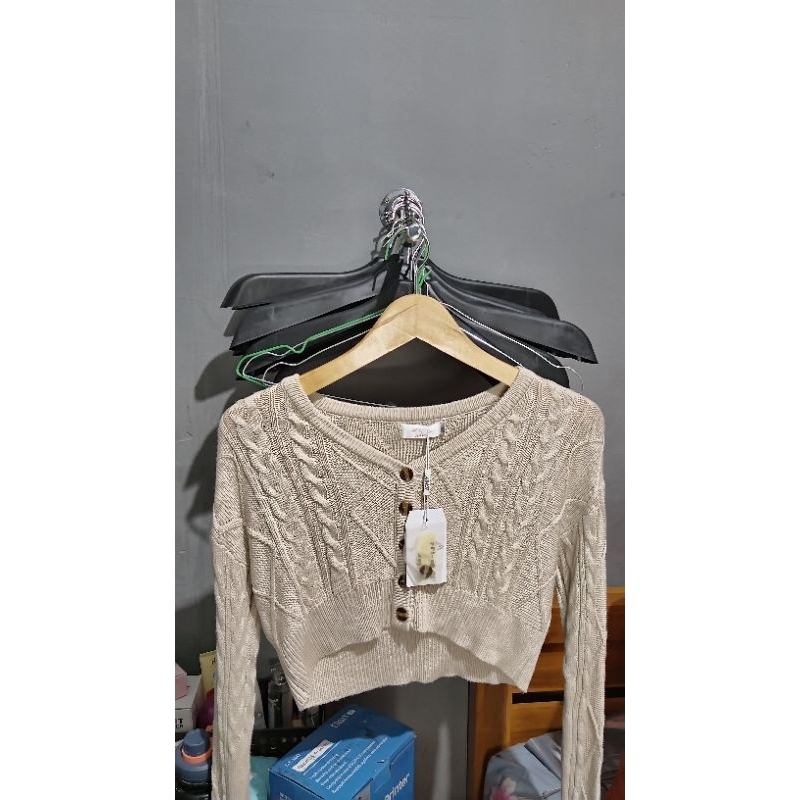 Jual baju thrift | Shopee Indonesia