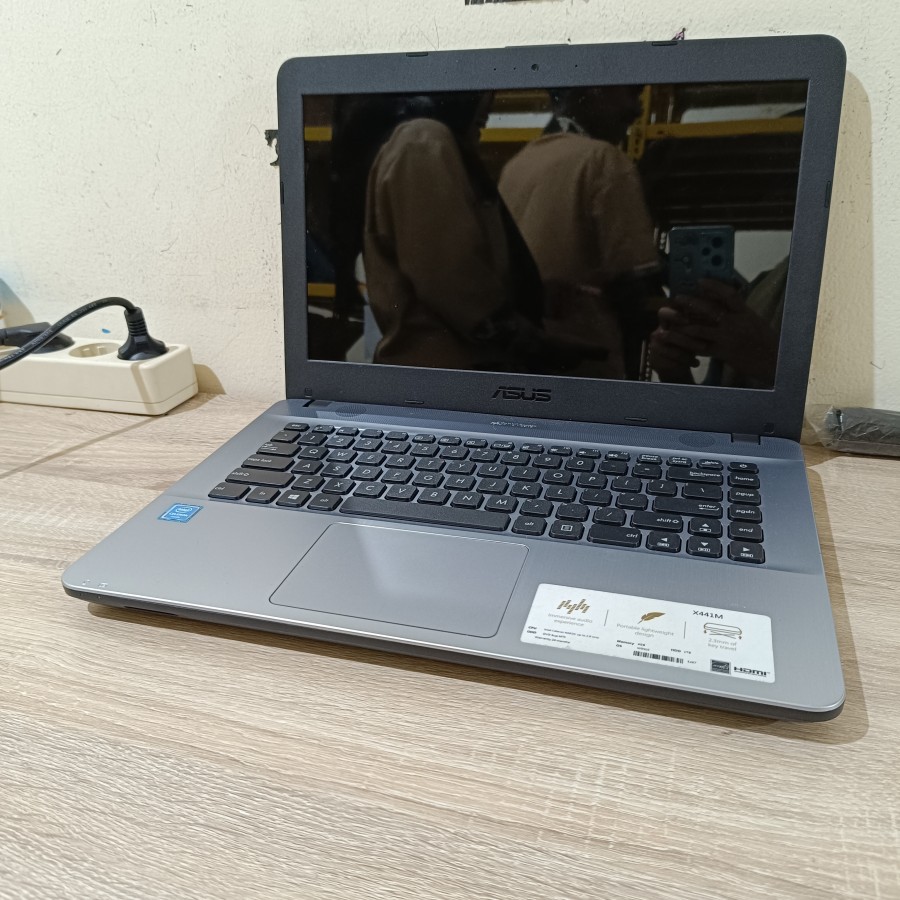 Jual Laptop Asus Vivobook X441M Intel Celeron N4020 4/1TB HDD Win10 ...