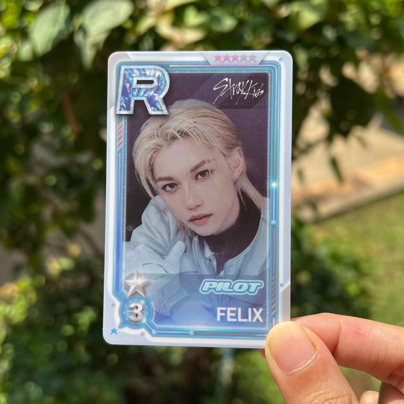 Jual FELIX Pilot Superstar JYP R-Card Photocard PC OFFICIAL Stray Kids ...