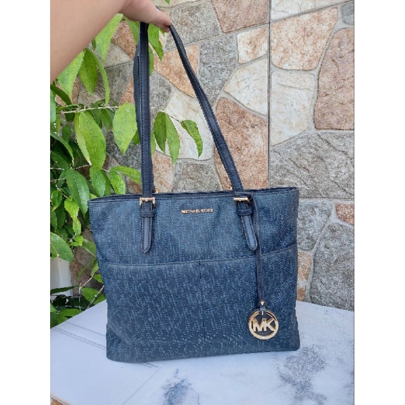 Jual [PRELOVED] Michael Kors Tote Bag / MK Tote Bag Navy ( Baltic Blue ...