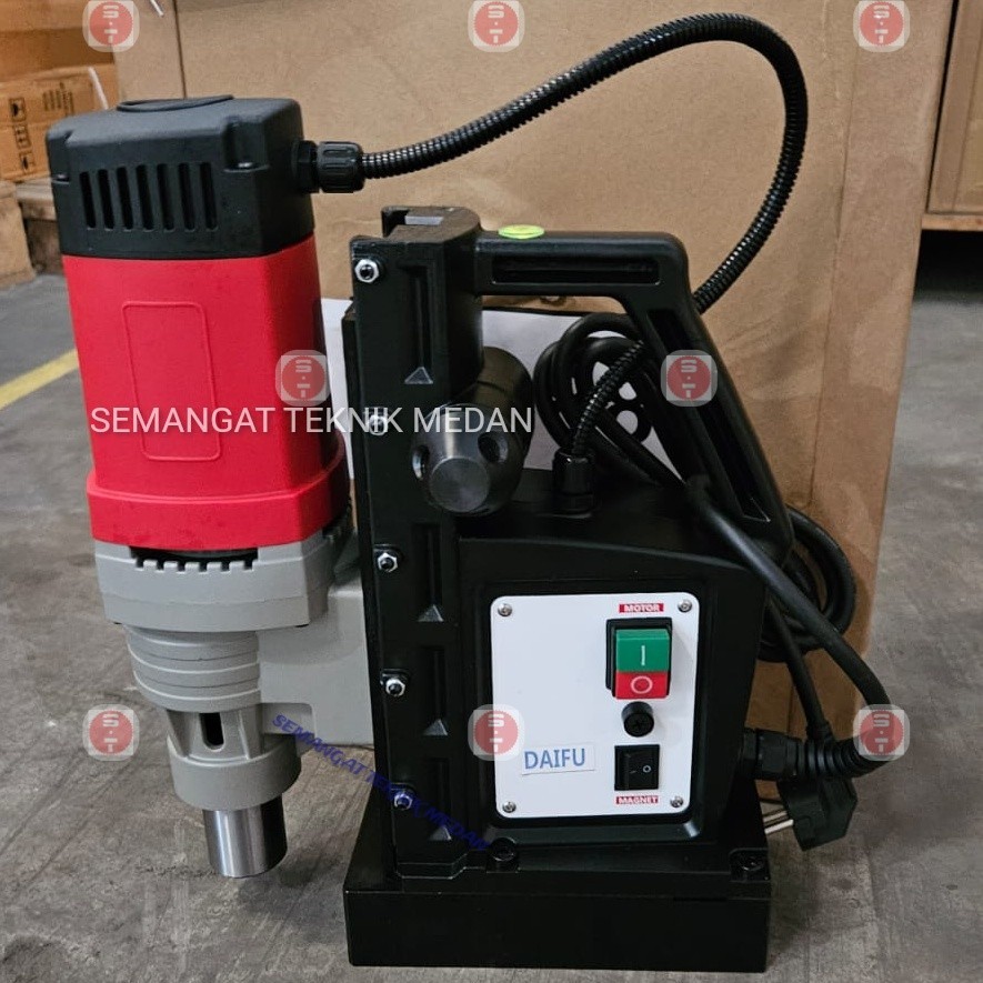 Jual MESIN BOR DUDUK MAGNET MAGNIT MAGNETIC DRILL 28mm 28 mm DAIFU ...