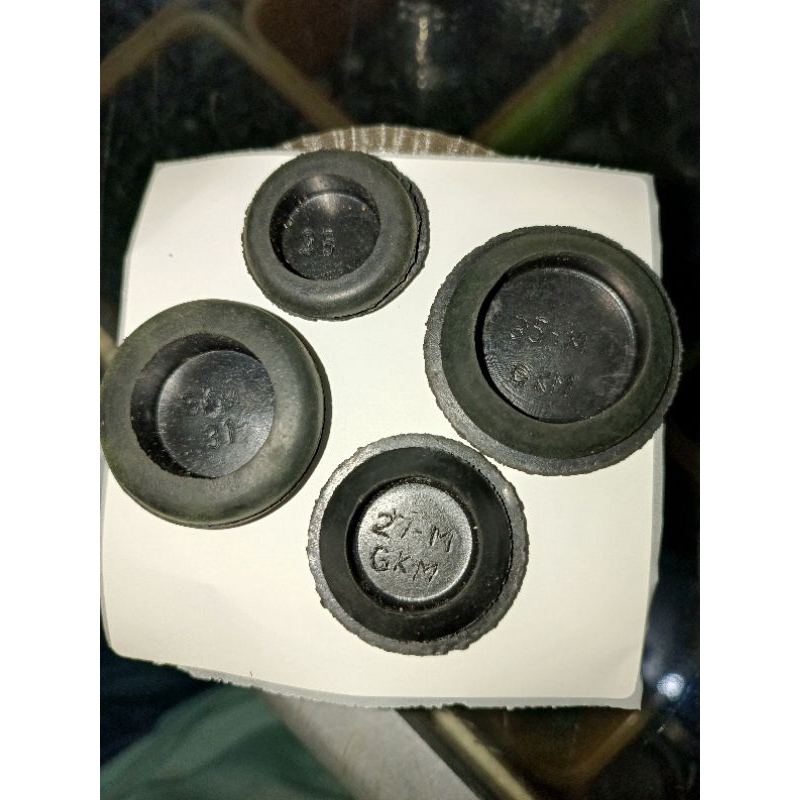 Jual Karet Tutup Lobang Plat Box Panel Ukuran 5 mm samapi 60 mm ...