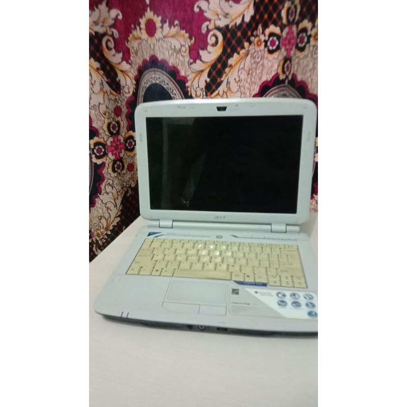 Jual laptop acer second | Shopee Indonesia