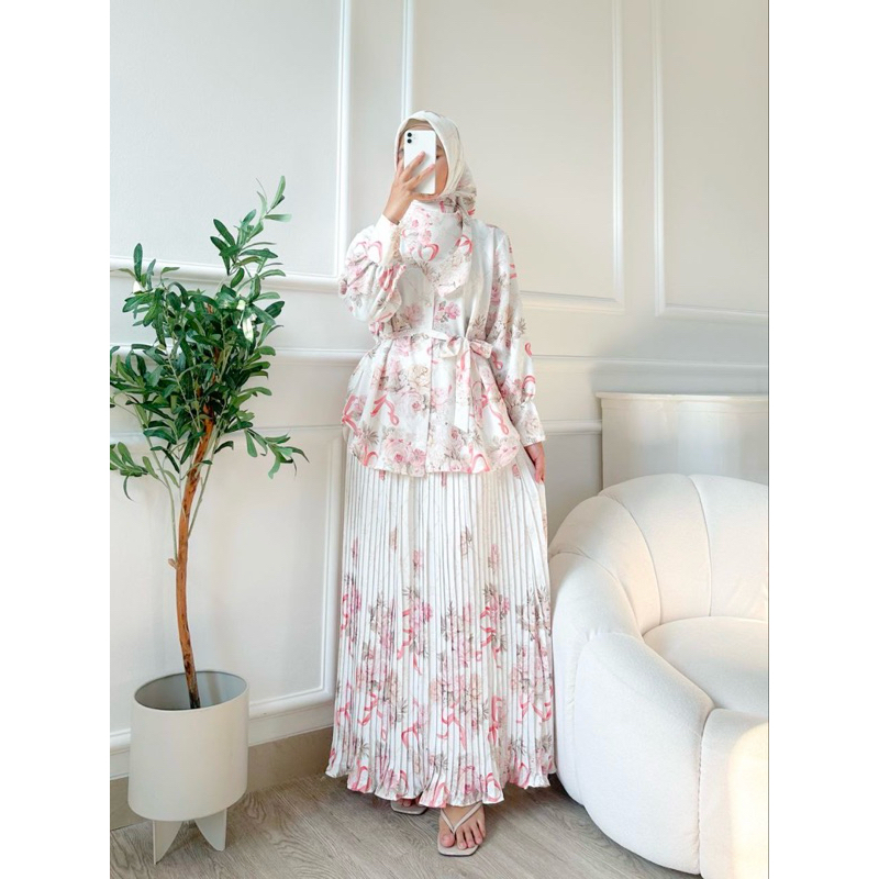 Jual GIGANTIS SET ROK HIJAB (include belt) SKIRT SETELAN ROK DAN BAJU ...