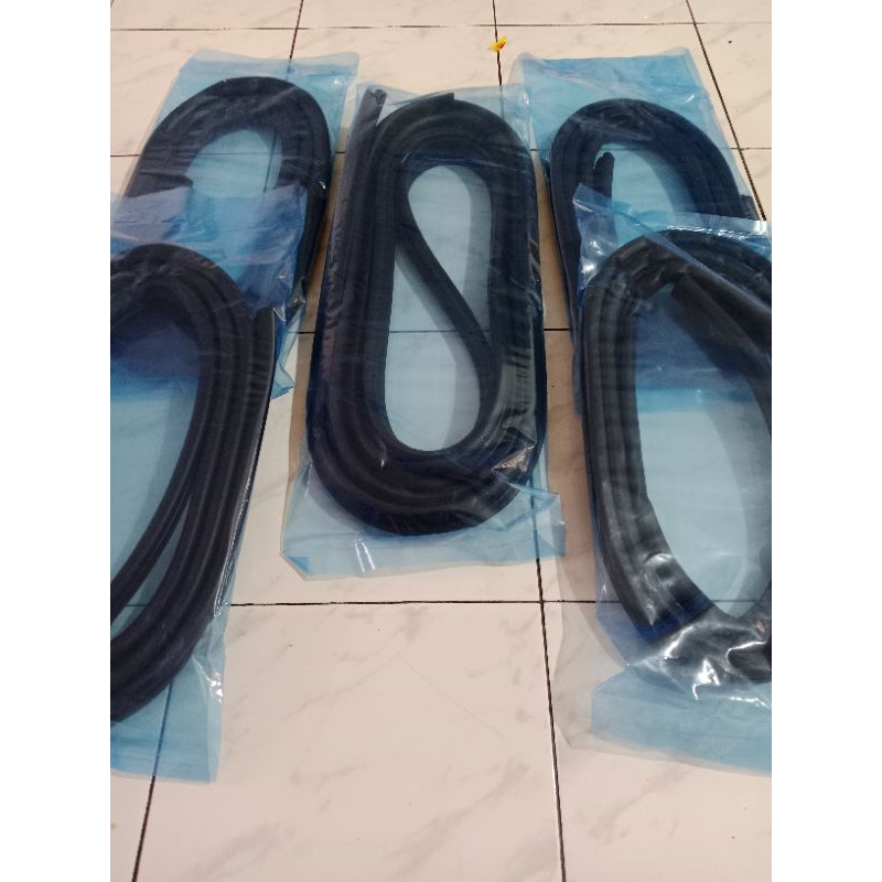 Jual karet balon pintu karet body set mobil daihatsu sirion all varian ...
