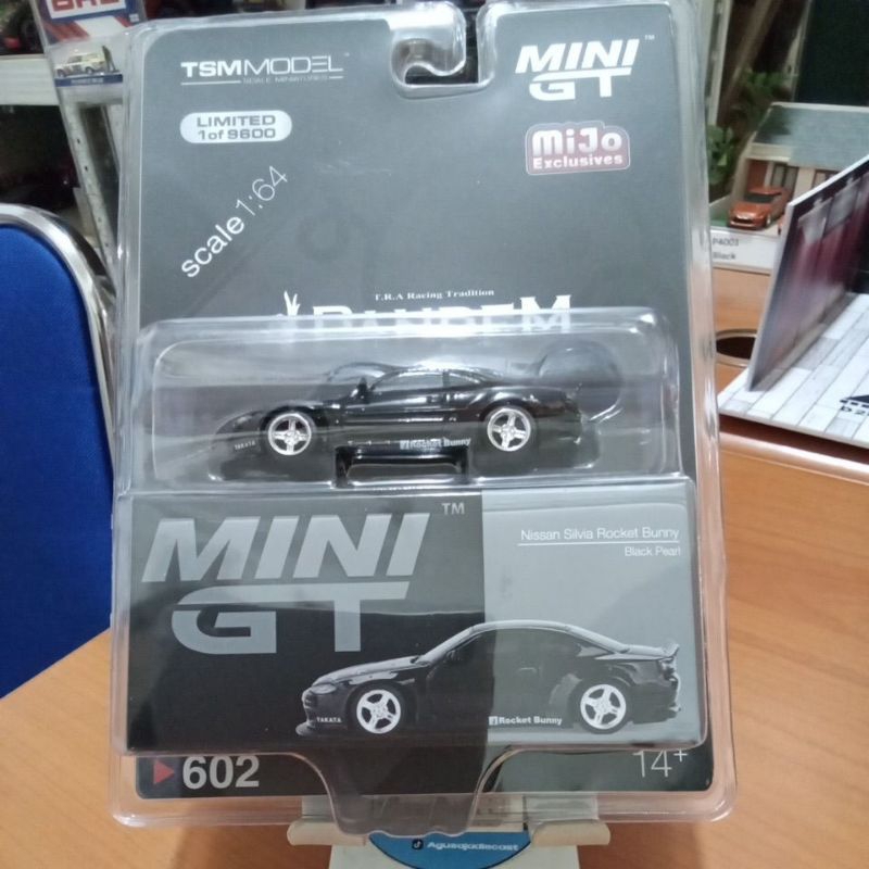 Jual MINI GT 602 MIJO NISSAN SILVIA ROCKET BUNNY BLACK PEARL PANDEM | Shopee Indonesia