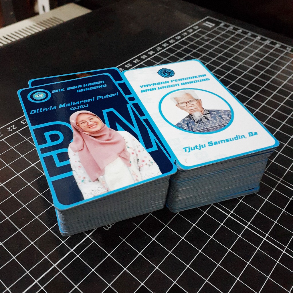 Jual ID CARD Bahan Pvc Ketebalan 0.96mm | Shopee Indonesia