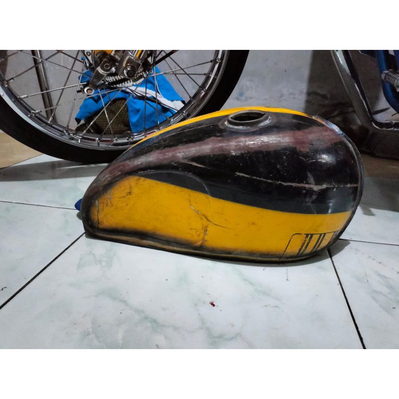 Jual tangki triumph dekok tangki bahan plat drum tangki custom tangki ...