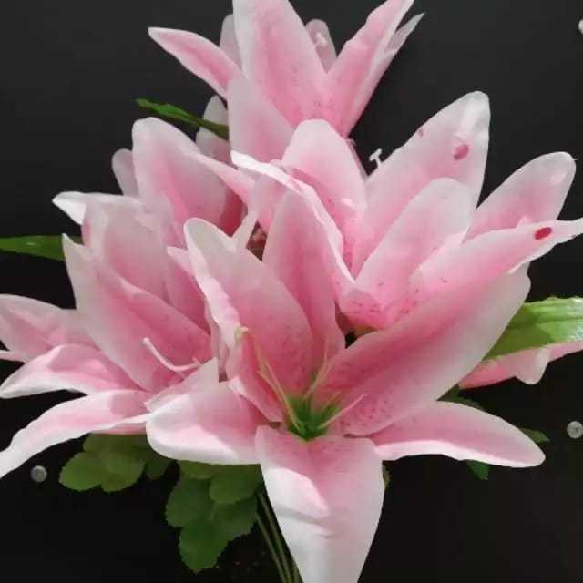 Jual bunga lily artificial cabang 10 bunga | Shopee Indonesia