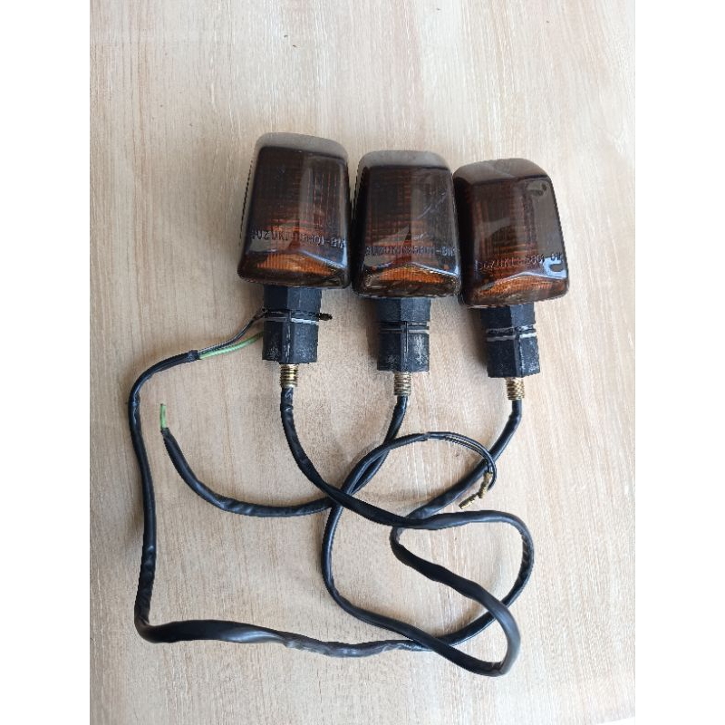 Jual LAMPU SEIN SEN SUZUKI TS 125 SPRINTER TRS RGR ORIGINAL HARGA ...