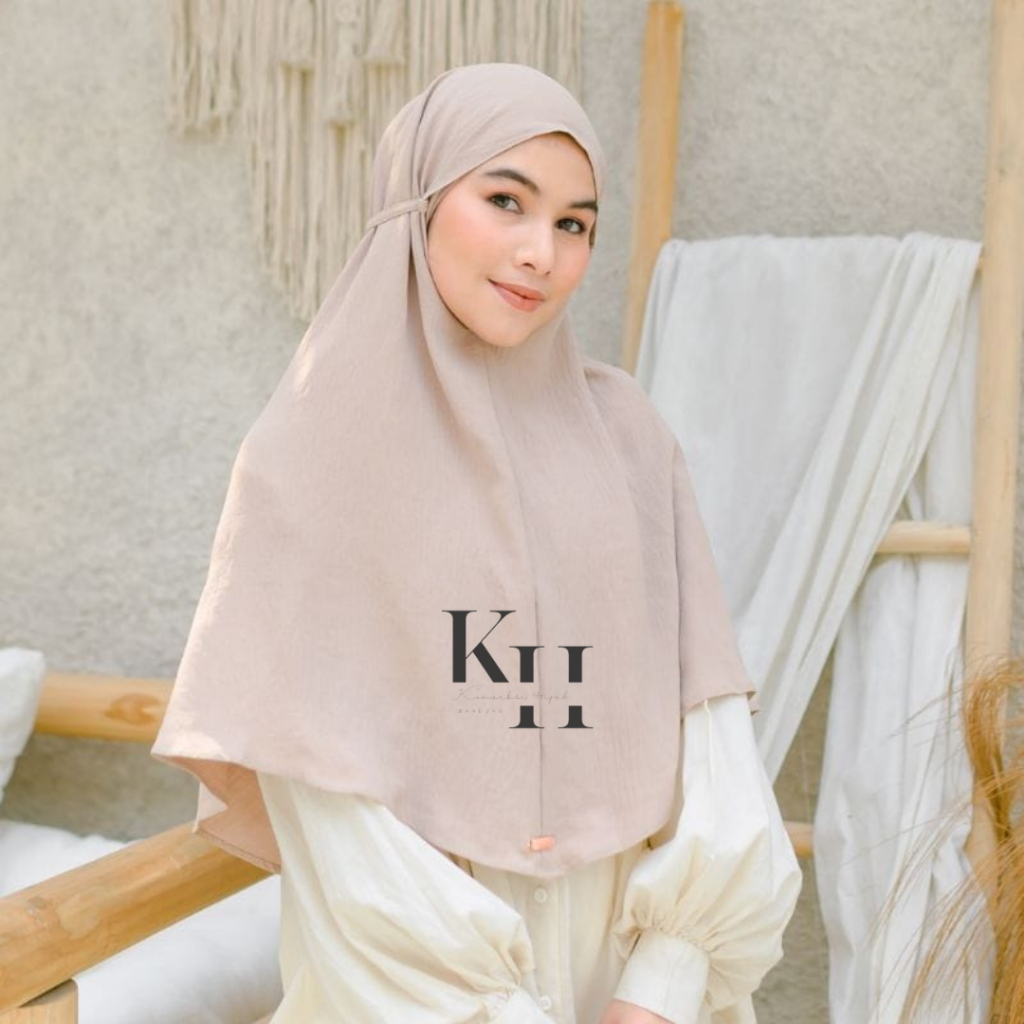 Jual Jilbab Bergo Maryam Instan Crinkle Airflow Size L | Shopee Indonesia