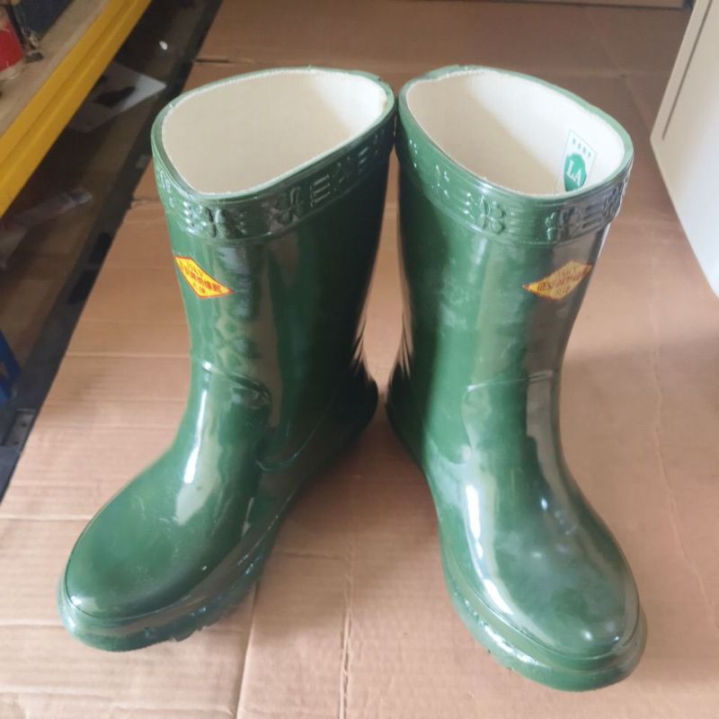 Jual Sepatu Listrik 35 kV Electrical Boots | Shopee Indonesia
