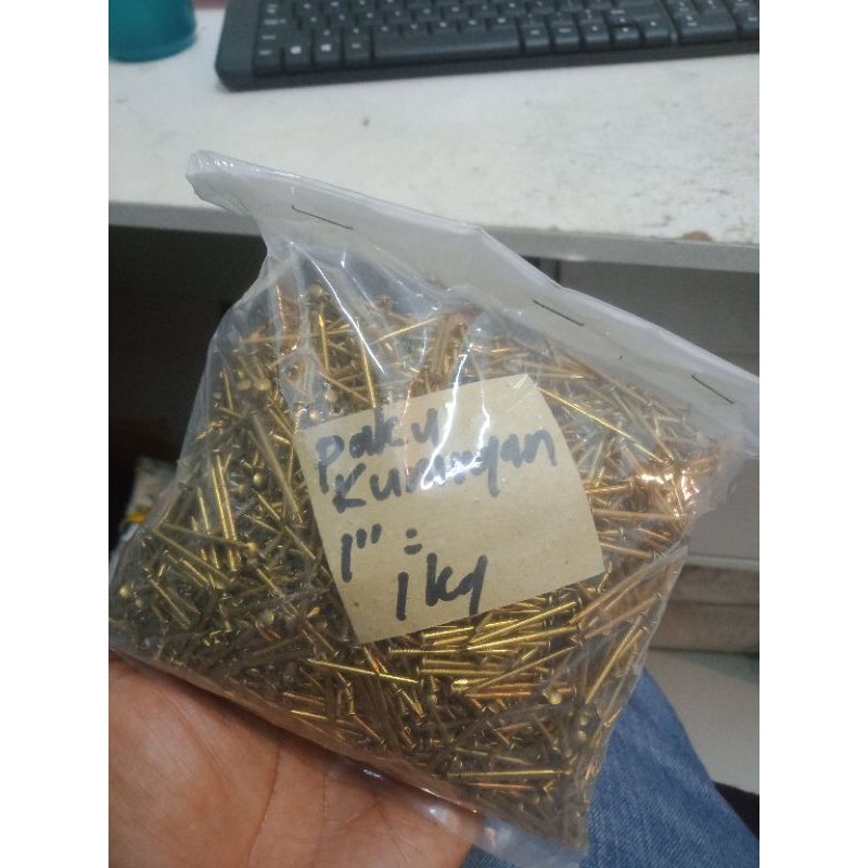 Jual Paku kuningan ukuran 1 inch kepala bulat 1kg,paku kuningan 25 mm ...