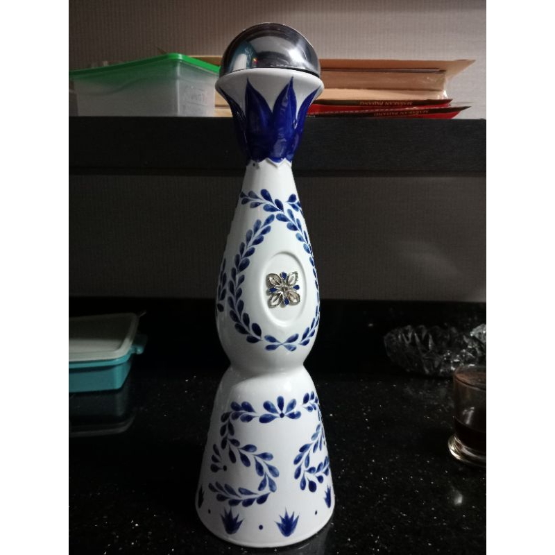 Jual botol bekas minuman clase Azul reposado 750ml | Shopee Indonesia