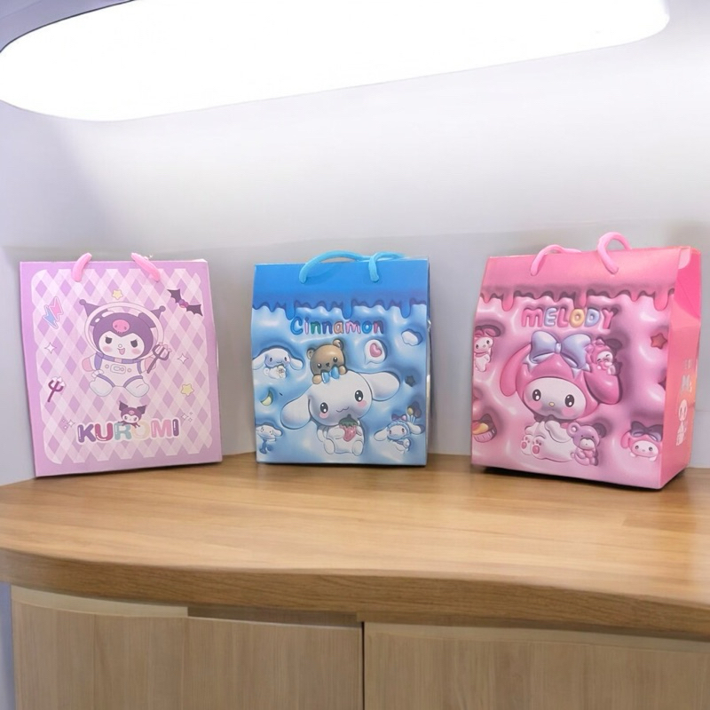 Jual PAPER BAG SANRIO TERBARU LUCU / KOTAK SOUVERNIR SANRIO / BINGKISAN ...