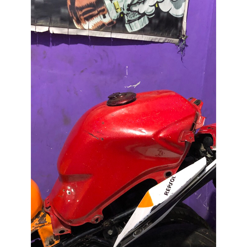 Jual TANGKI CB150R OLD MERAH METALIK | Shopee Indonesia