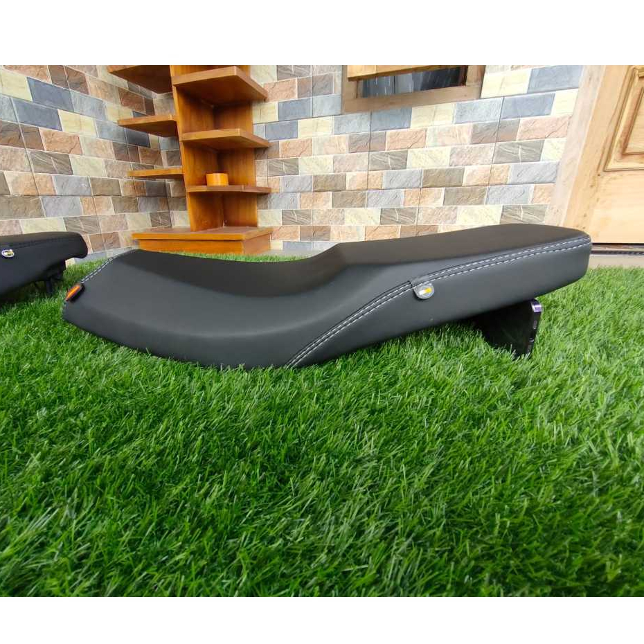 Jual JOK CUSTOM MIO SPORTY/SMILE ROBOTIC KULIT MBTECH - Jok mio karbu ...