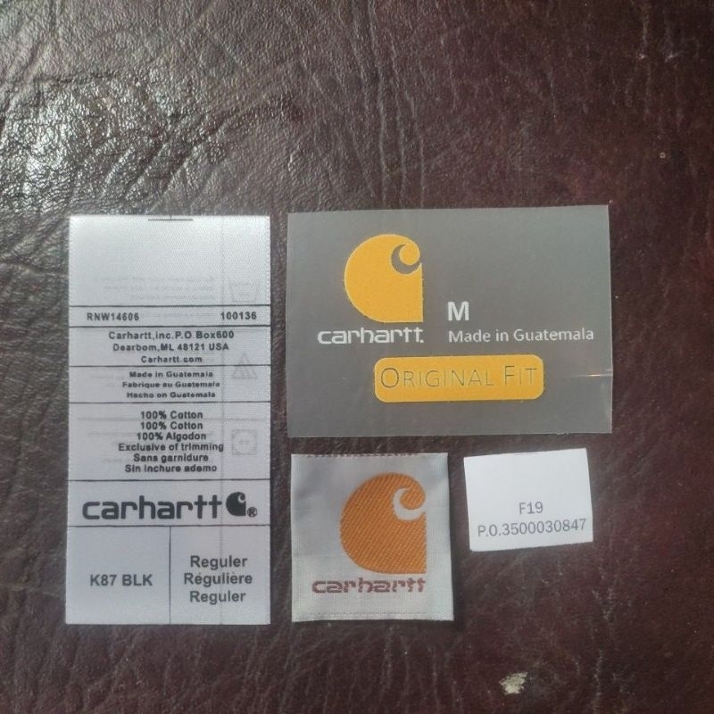 Jual Set Tag Label & Wash Carhartt Kaos Pocket Warna Hitam, Navy, Merah ...