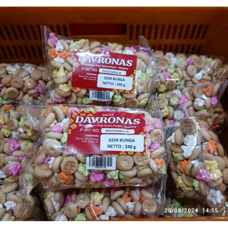 Jual Gem Bunga jajanan/camilan jadul Davronas 240gr khas Jogja Semarang ...