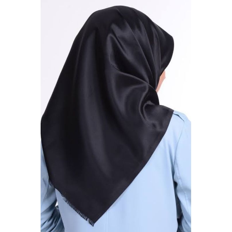 Jual Tafta Eşarp Scarf Hijab Turki Hitam Polos Joyas eşarp park ...