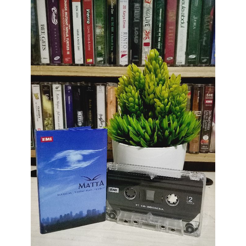 Jual KASET MATTA BAND FIRST ALBUM KETAHUAN | Shopee Indonesia