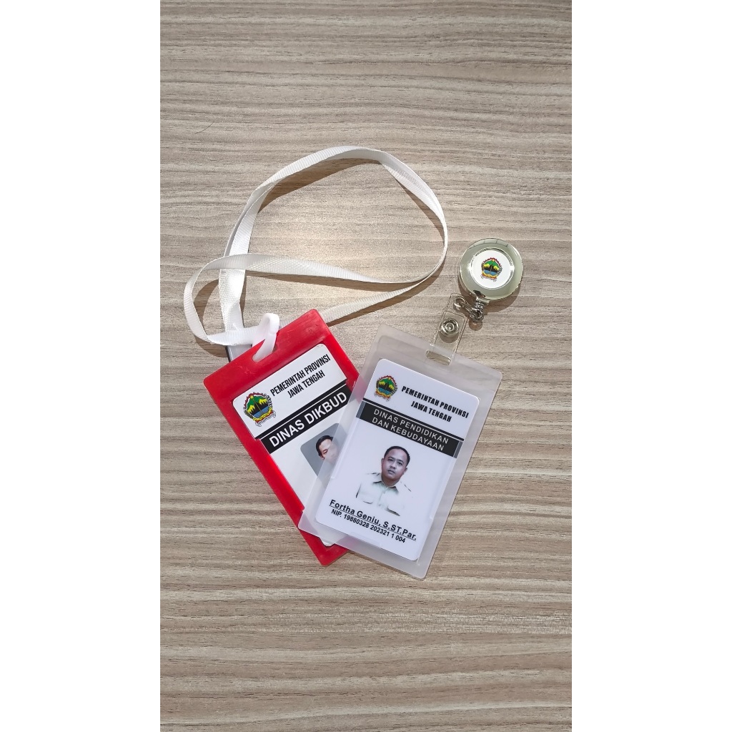 Jual ID Card Custom Murah | Shopee Indonesia