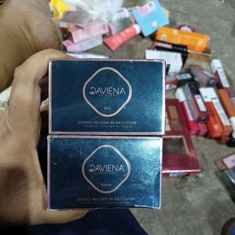 Jual CUSSION DAVIENA FULL DAN MASK RETINAL | Shopee Indonesia