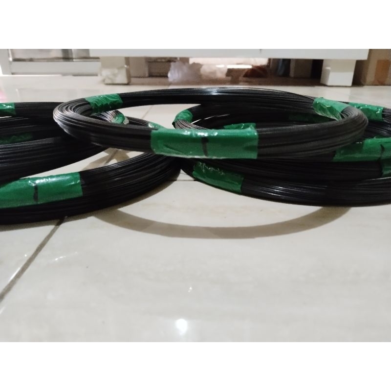 Jual Fiber hitam glosy ukuran 1mm panjang 100 meter kualitas import ...