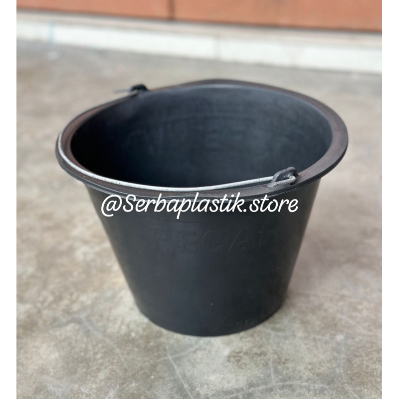 Jual Ember cor / ember hitam / ember tukang bangunan semen / ember air ...