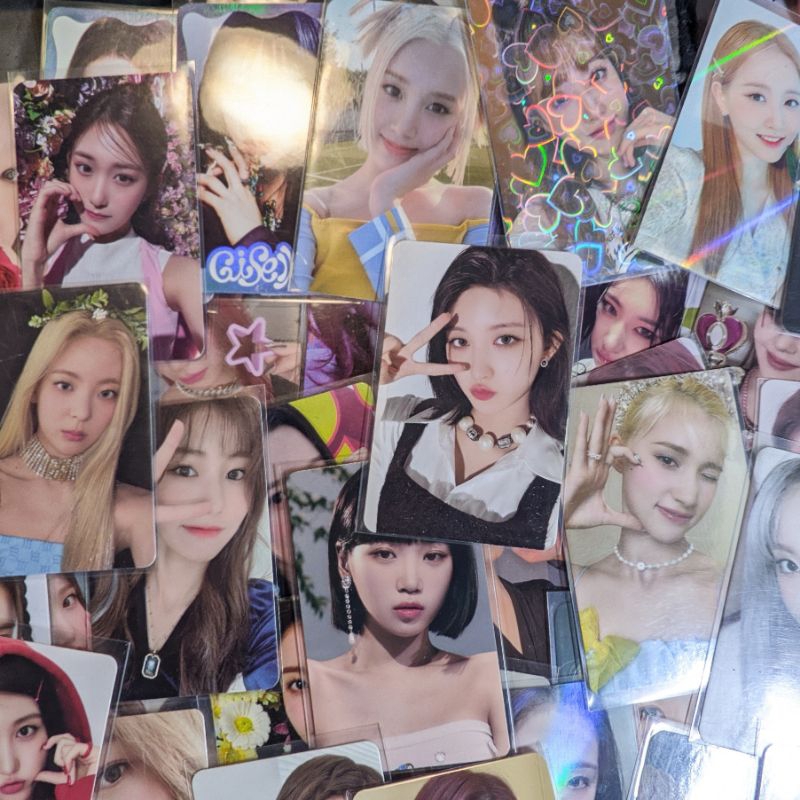 Jual random photocard official girlgroup ive izone stayc newjeans aespa kep1er | Shopee Indonesia