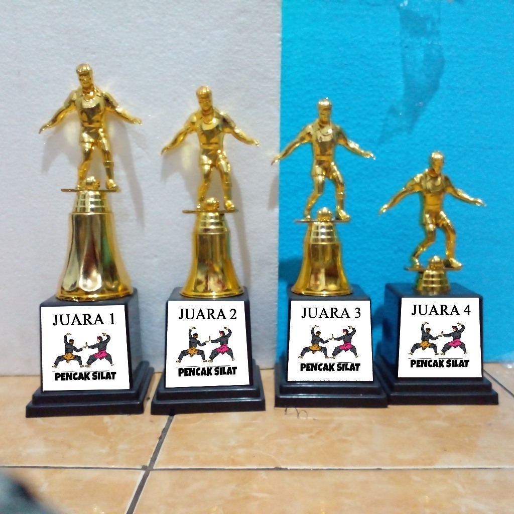 Jual Piala Juara 1 2 3 4(MODEL FUTSAL) "costum" BISA SET DAN BISA ...