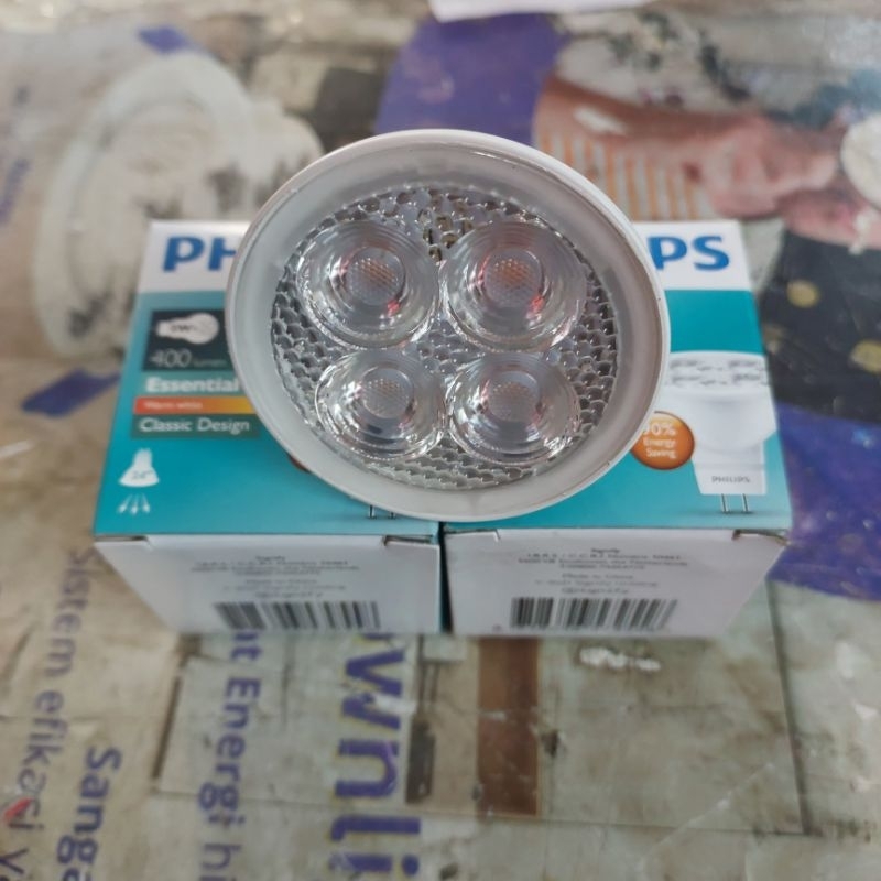 Jual Halogen Led Essential 5W GU5.3 12V Philips | Shopee Indonesia