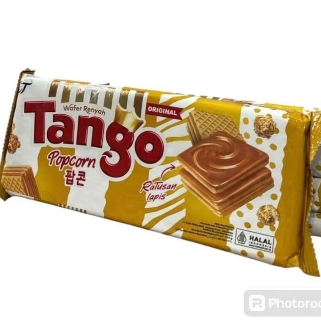 Jual Tango wafer rasa popcorn caramel 110gr cp | Shopee Indonesia