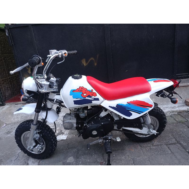 Jual monkey baja replika import/NP | Shopee Indonesia