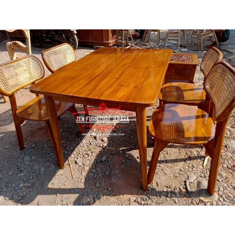 Jual MEJA MAKAN ROTAN KURSI 4 JATI / MEJA MAKAN MINIMALIS KAYU JATI PERHUTANI | Shopee Indonesia