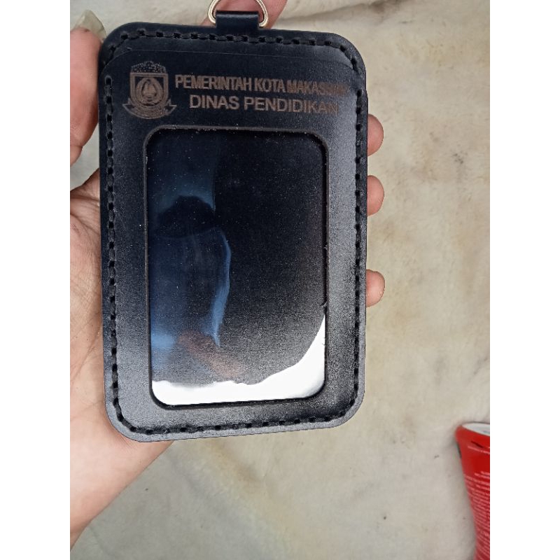 Jual id card kulit custom dinas pendidikan | Shopee Indonesia