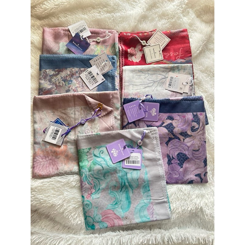Jual AS IS BUTTONSCARVES ORIGINAL | Shopee Indonesia