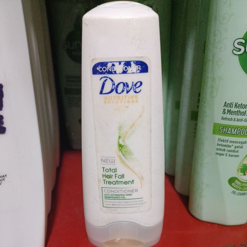 Jual Dove conditioner total hairfall 70ml Baca Deskripsi ( kondisi ...