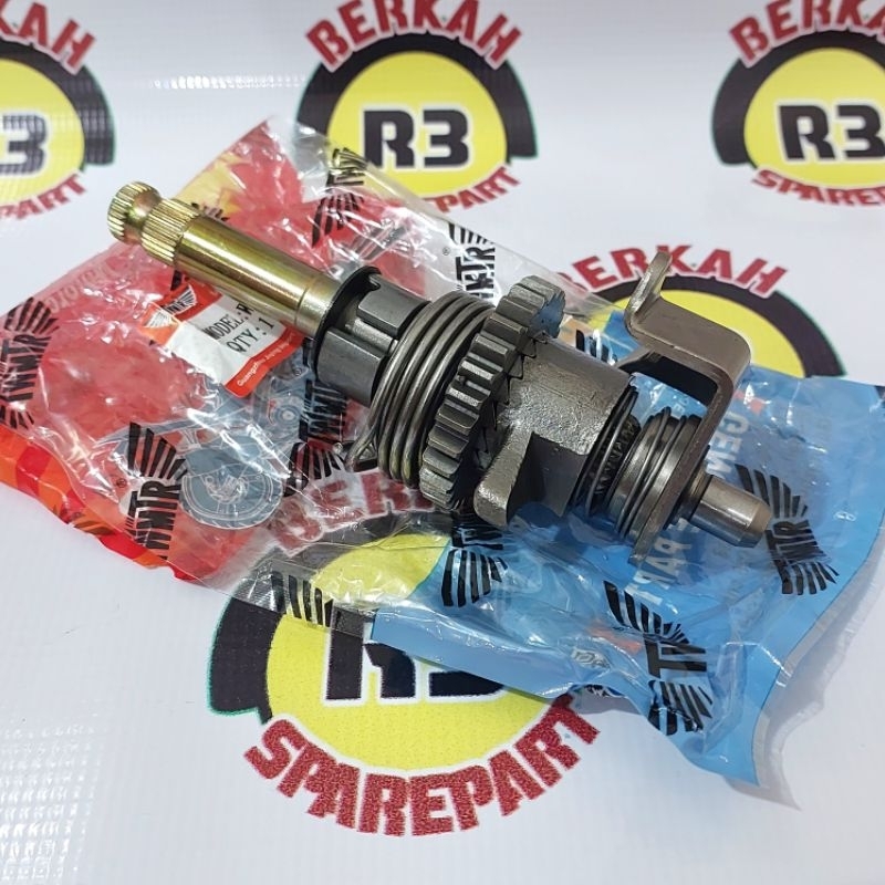 Jual As selah engkol assy Viar 150cc 200cc radiator starting shaft ...