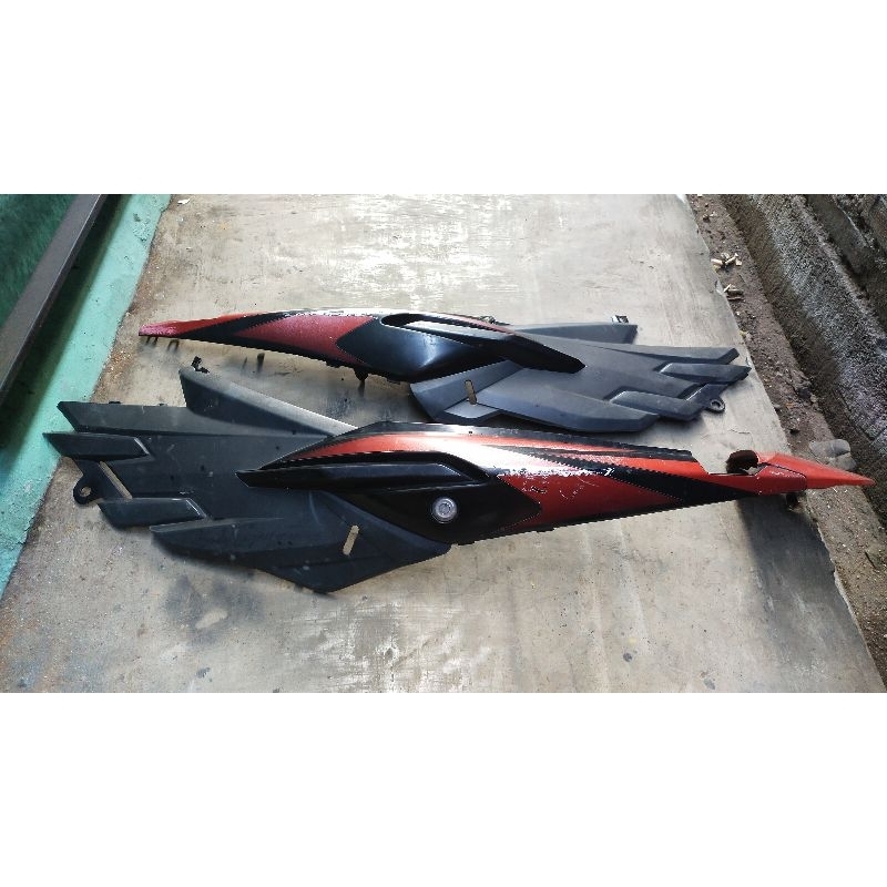 Jual Cover body belakang Honda CS 1 cs one original 2nd lepasan motor ...