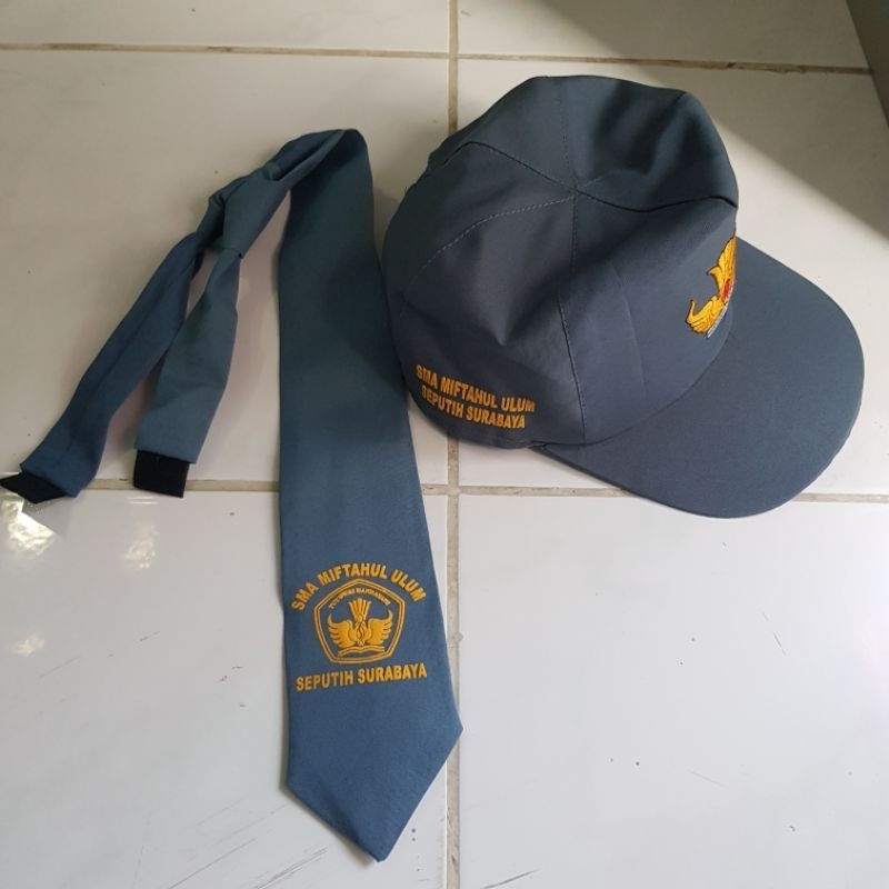 Jual MENERIMA PESANAN TOPI + DASI SABLON CUSTOM PLUS IDENTITAS SEKOLAH ...