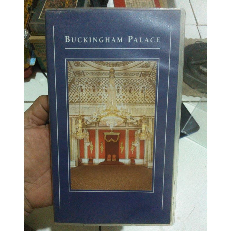 Jual Kaset Video VHS Dokumenter Buckingham Palace | Shopee Indonesia