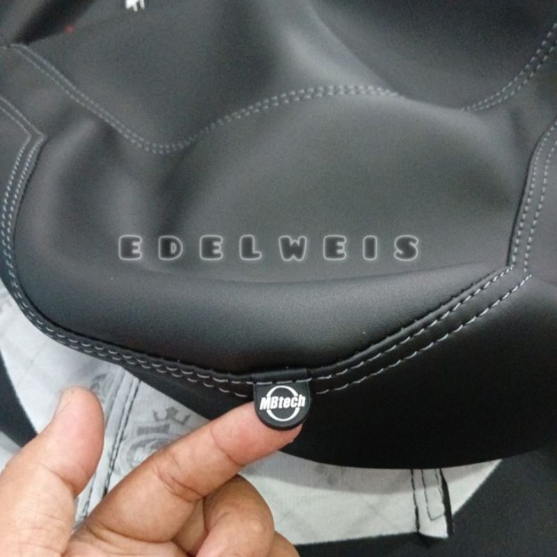 Jual KULIT KAIN JOK NMAX PCX AEROX ADV VARIO LEXI BAHAN ORIGINAL MBTECH ...