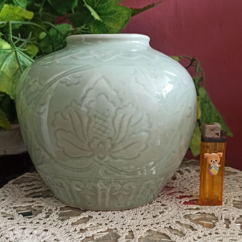 Jual Guci Antik Celadon abad pertengahan bibir penyok mulus langka dm ...