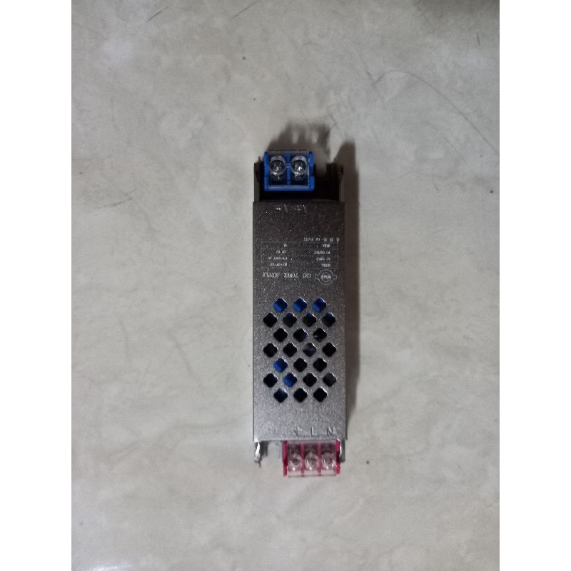 Jual Trafo Slim 12V 5A / Power Supply Strip LED Gepeng 12V 5A 60W ...